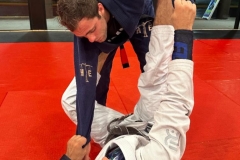 Exercises to sharpen the grip on the spider guard, with Raphael Cadena ...
