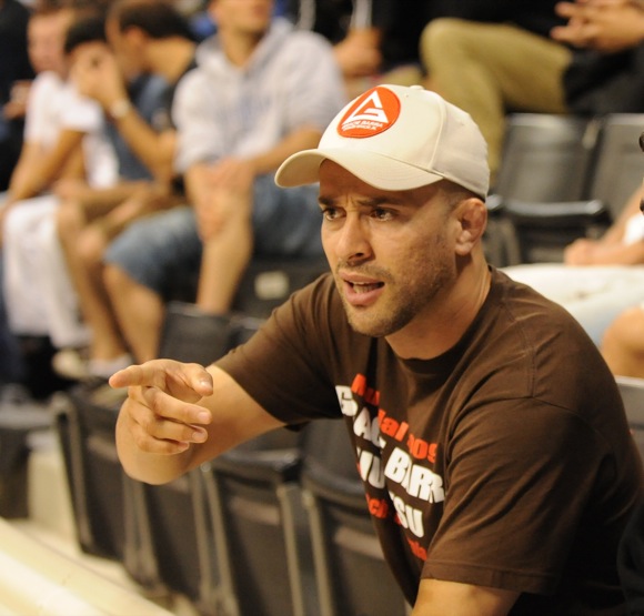 Learn some tricks to overcoming the spider-guard | Graciemag