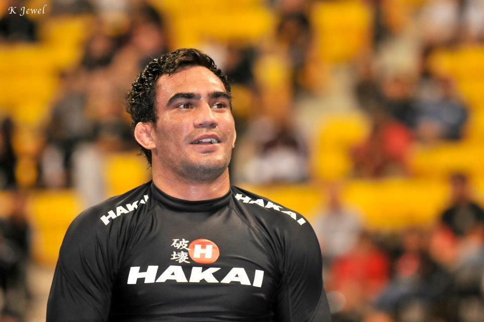 Lucas Leite celebrates title against big guys | Graciemag