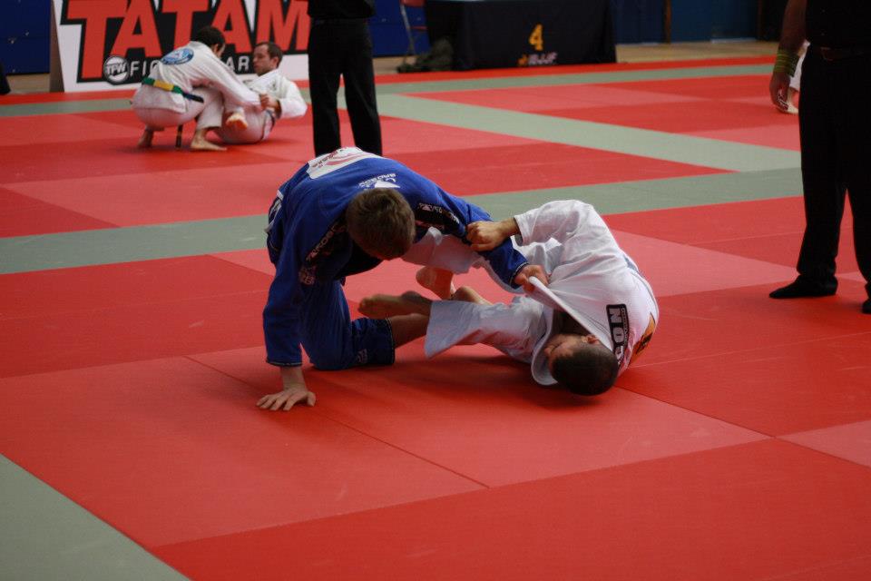 Jiu-Jitsu---London Open: Mathias Ribeiro vence absoluto, Michael Langhi ...