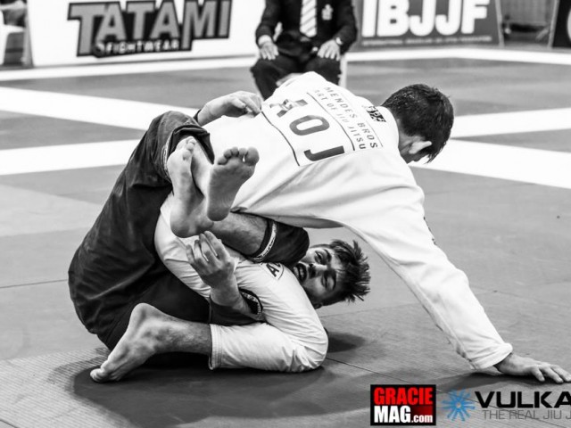 Vídeo: a batalha de Rafa Mendes e Gianni Grippo no Europeu de Jiu-Jitsu ...