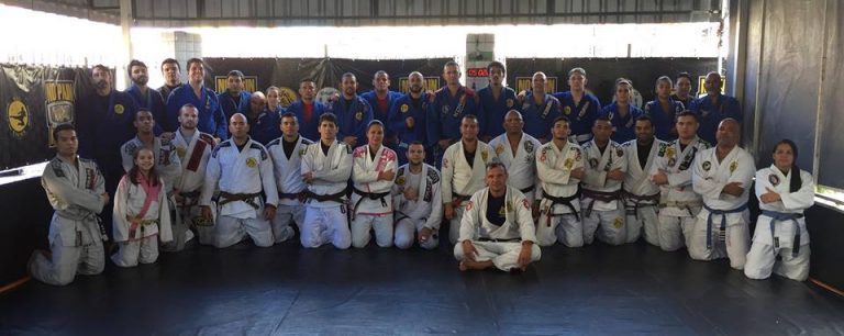 Uma das mais tradicionais academias de Jiu-Jitsu, Gracie Humaitá agora ...