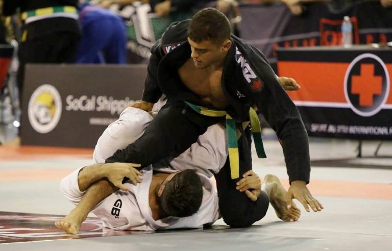 Vídeo: As raspagens de Kaynan Duarte para ficar com o ouro no SJJIF ...