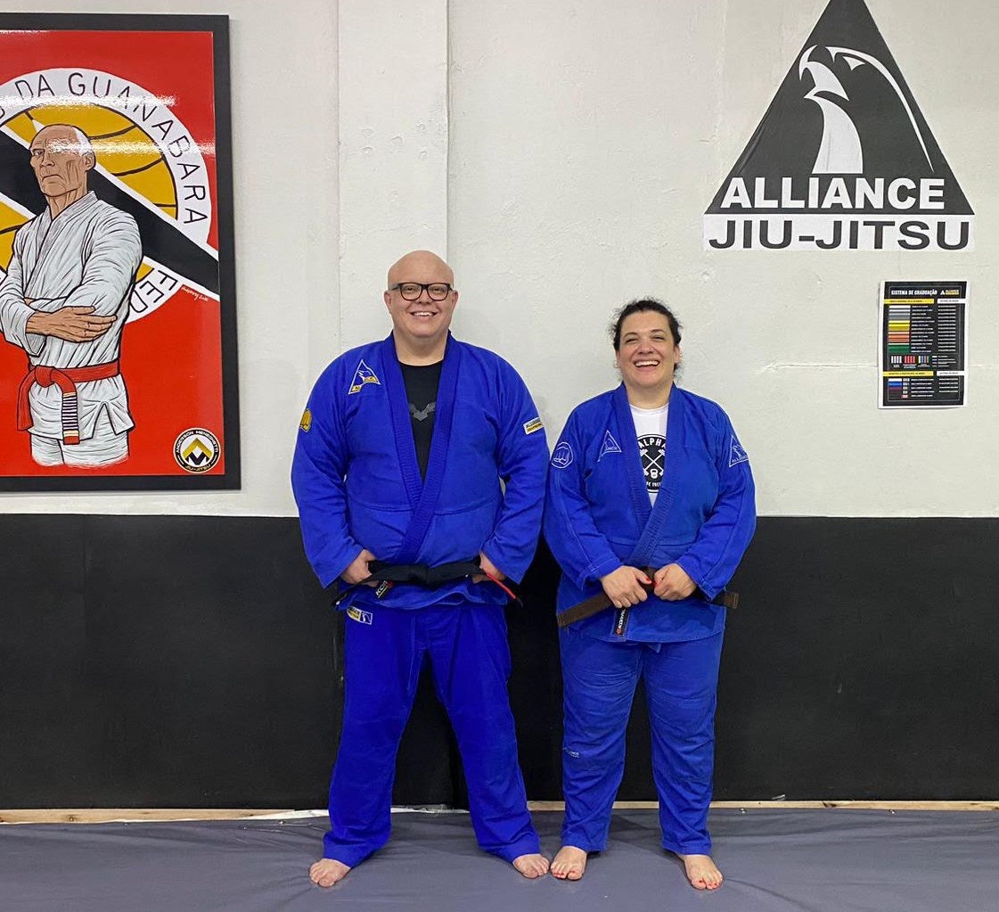 Cientista une prática e teoria e ganha a faixa-preta de Jiu-Jitsu na Alliance Lindoia | Graciemag