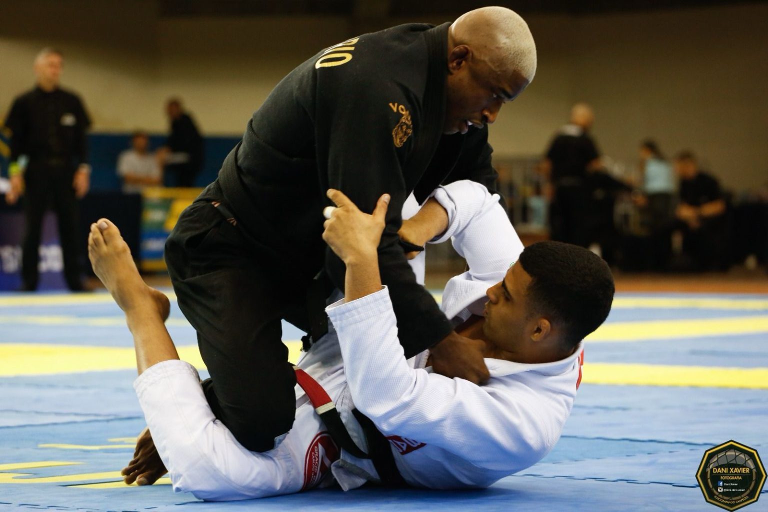 Matheus Magno (GB Aimorés) mira a medalha de ouro no Europeu 2026 ...